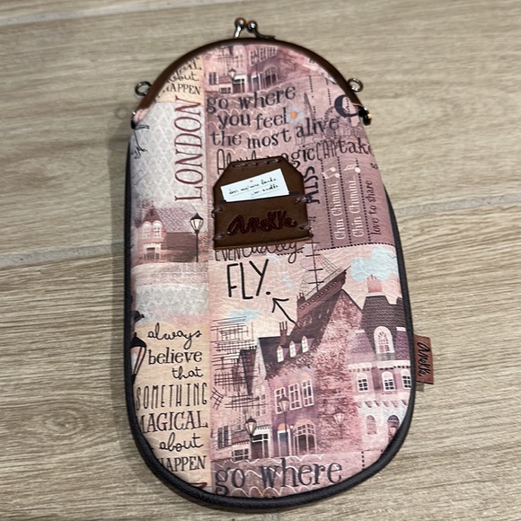 anekke | Bags | Anekke Small Purse Wallet Very Pretty Clutch Or Glasses ...